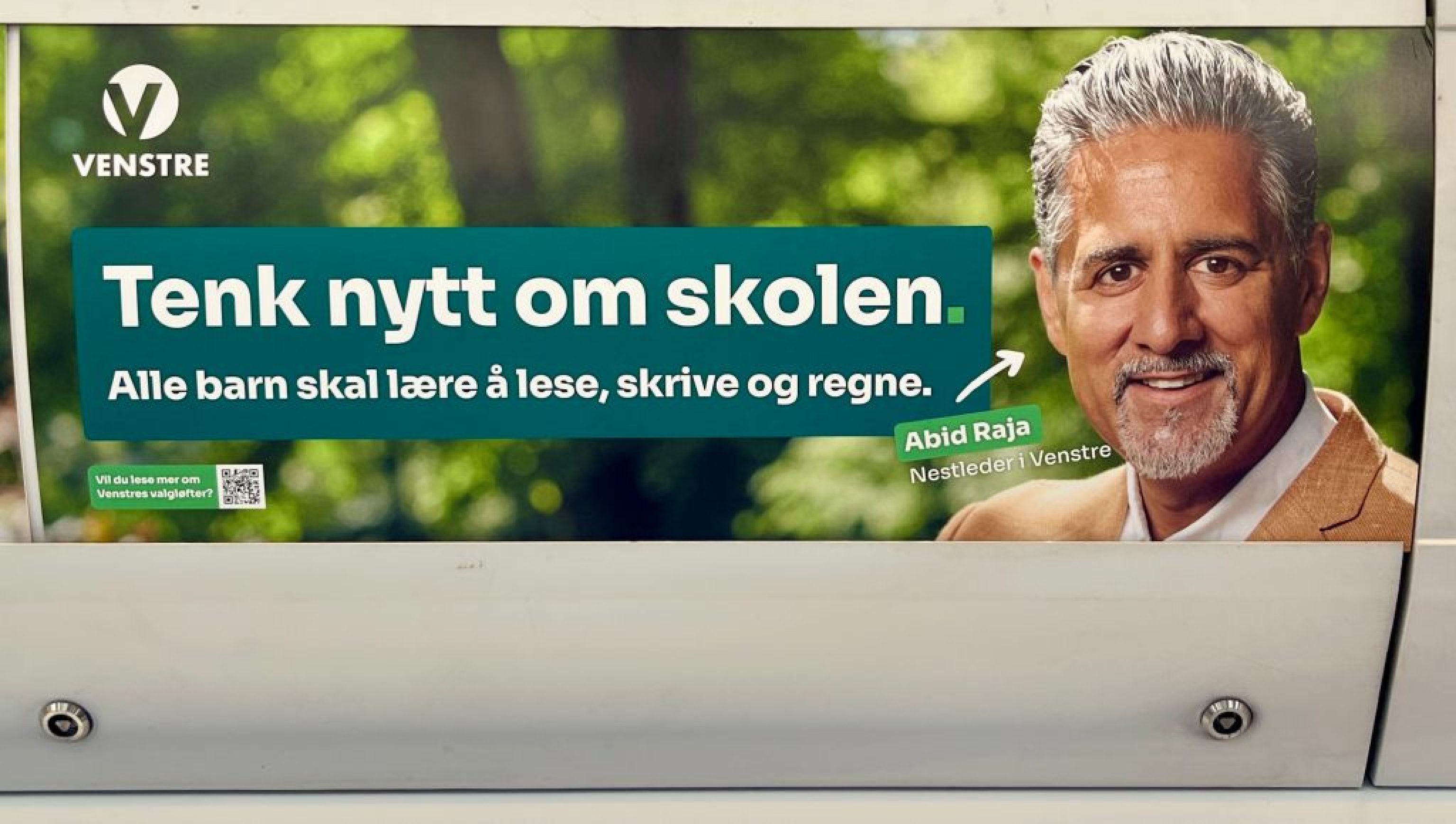 Når det selvsagte blir politisk reklame | Human Rights Service